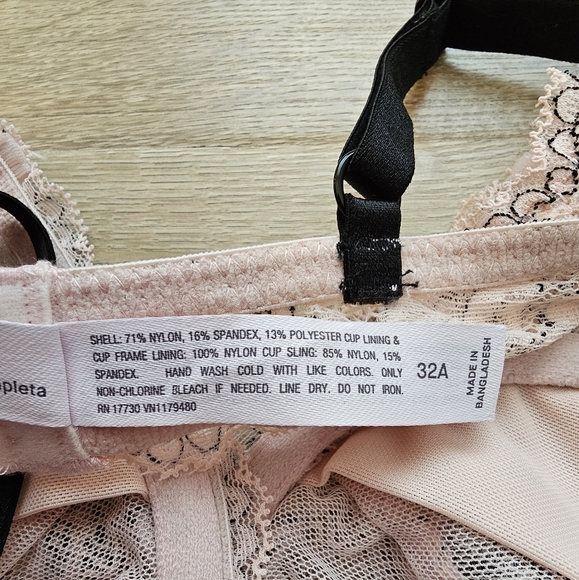 Auden | Intimates & Sleepwear | Auden Bras Size 32a Color Pinkred ...